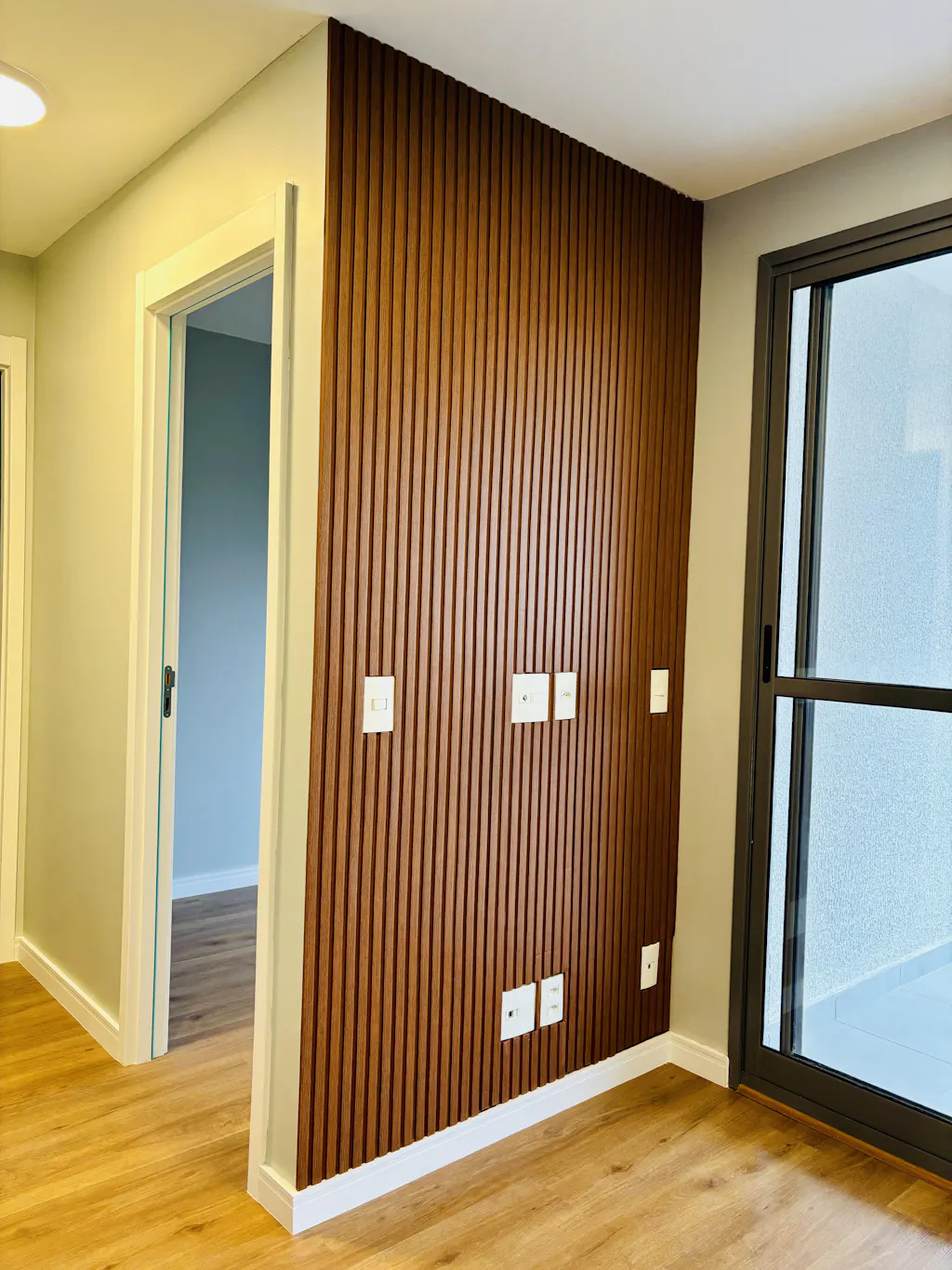 Painel Ripado Laminado de EVA | Linha Madeto | Meu Rodapé