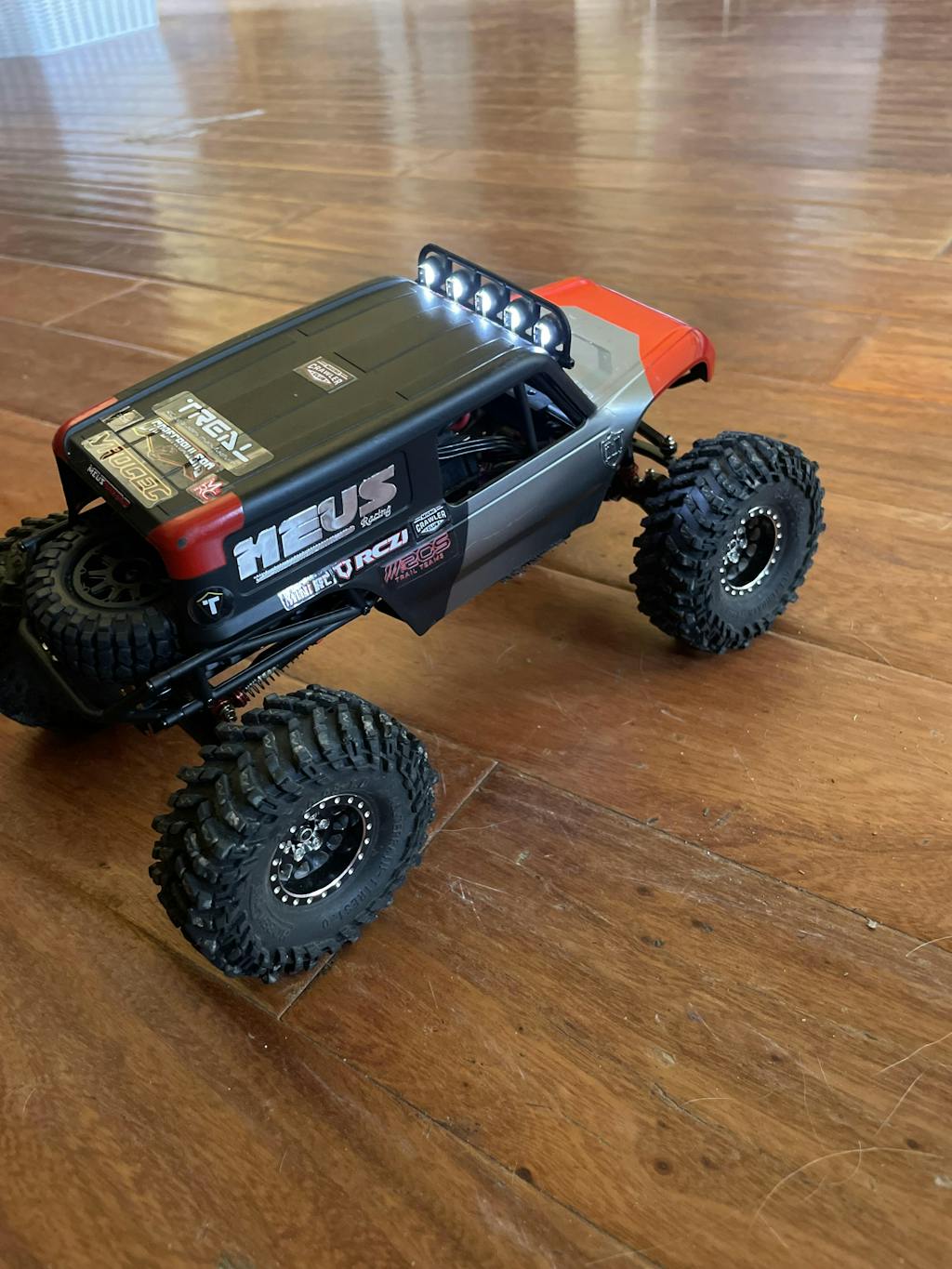 MEUS Racing MB24 Body 5.2in 132MM Axial Shell Body ABS+Nylon Carbon Fi