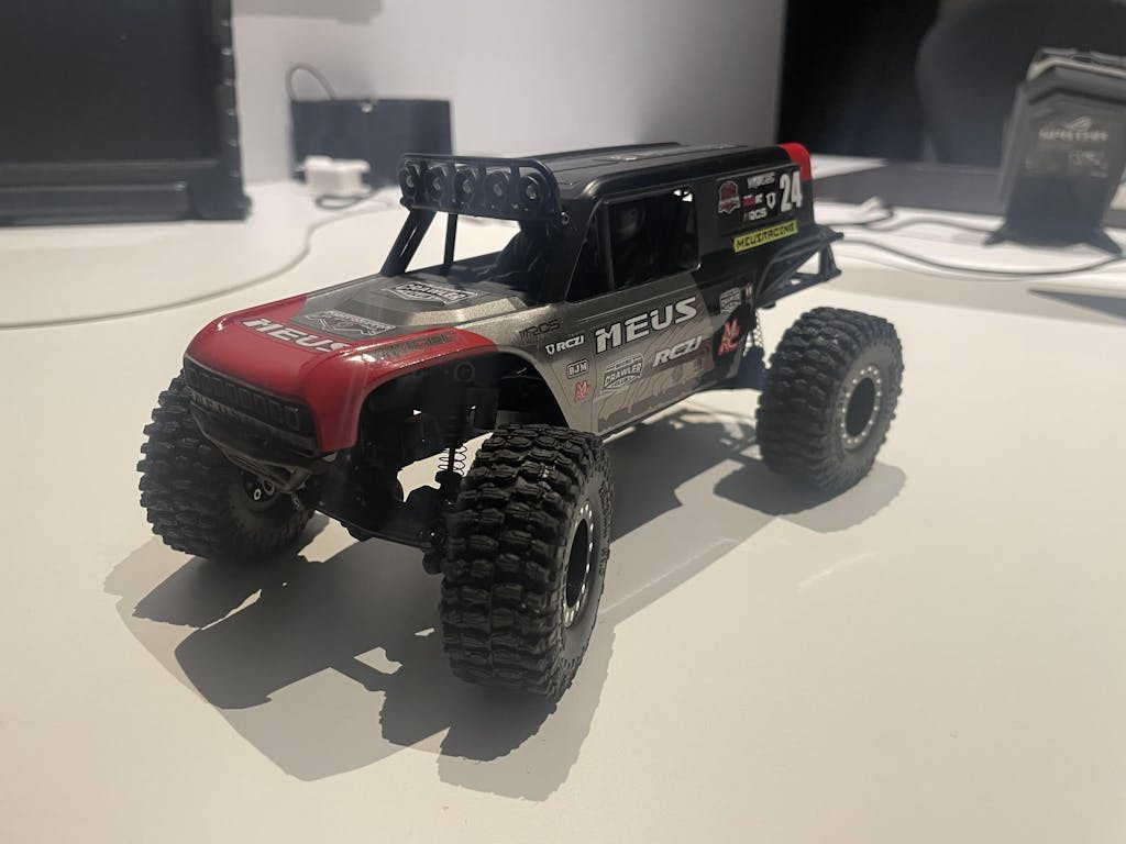 MEUS Racing MB24 Body 5.2in 132MM Axial Shell Body ABS+Nylon Carbon Fi