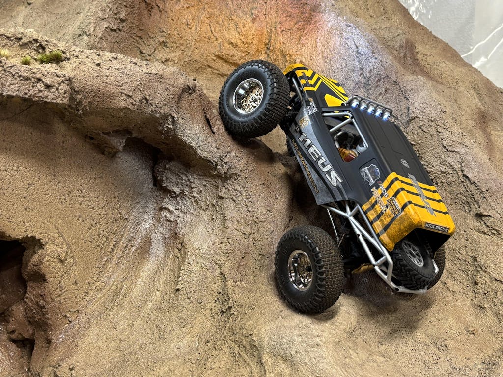 MEUS Racing MB18 Body & Chassis Frame Kit for TRX4M Defender Bronco K1