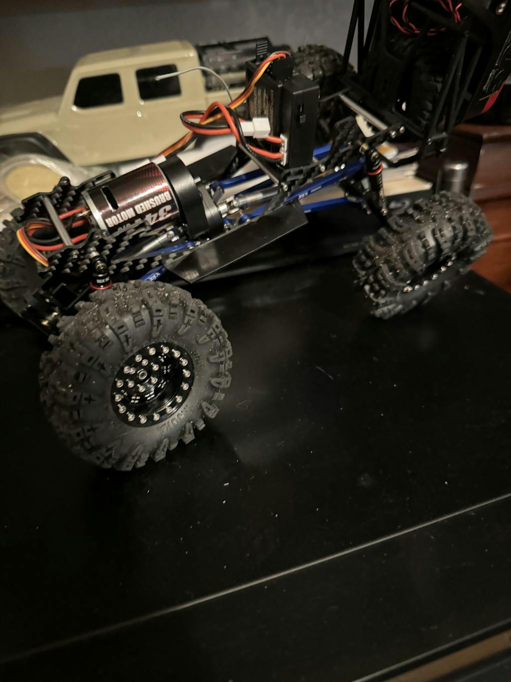 MEUS Racing MB24 Body 5.2in 132MM Axial Shell Body ABS+Nylon Carbon Fi