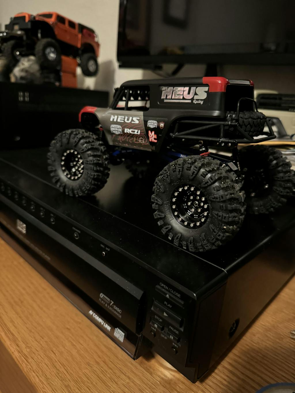 MEUS Racing MB24 Body 5.2in 132MM Axial Shell Body ABS+Nylon Carbon Fi