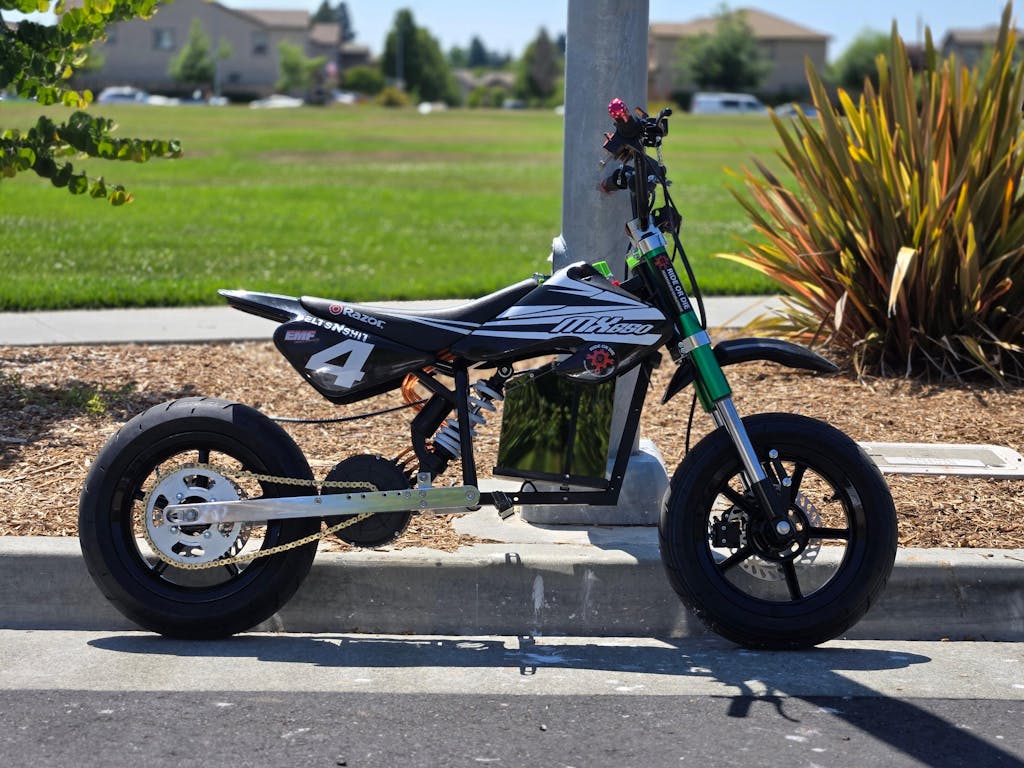 QS165 50H 10KW Hall Motor w/ Extended Cables – Midwest Mini Mods