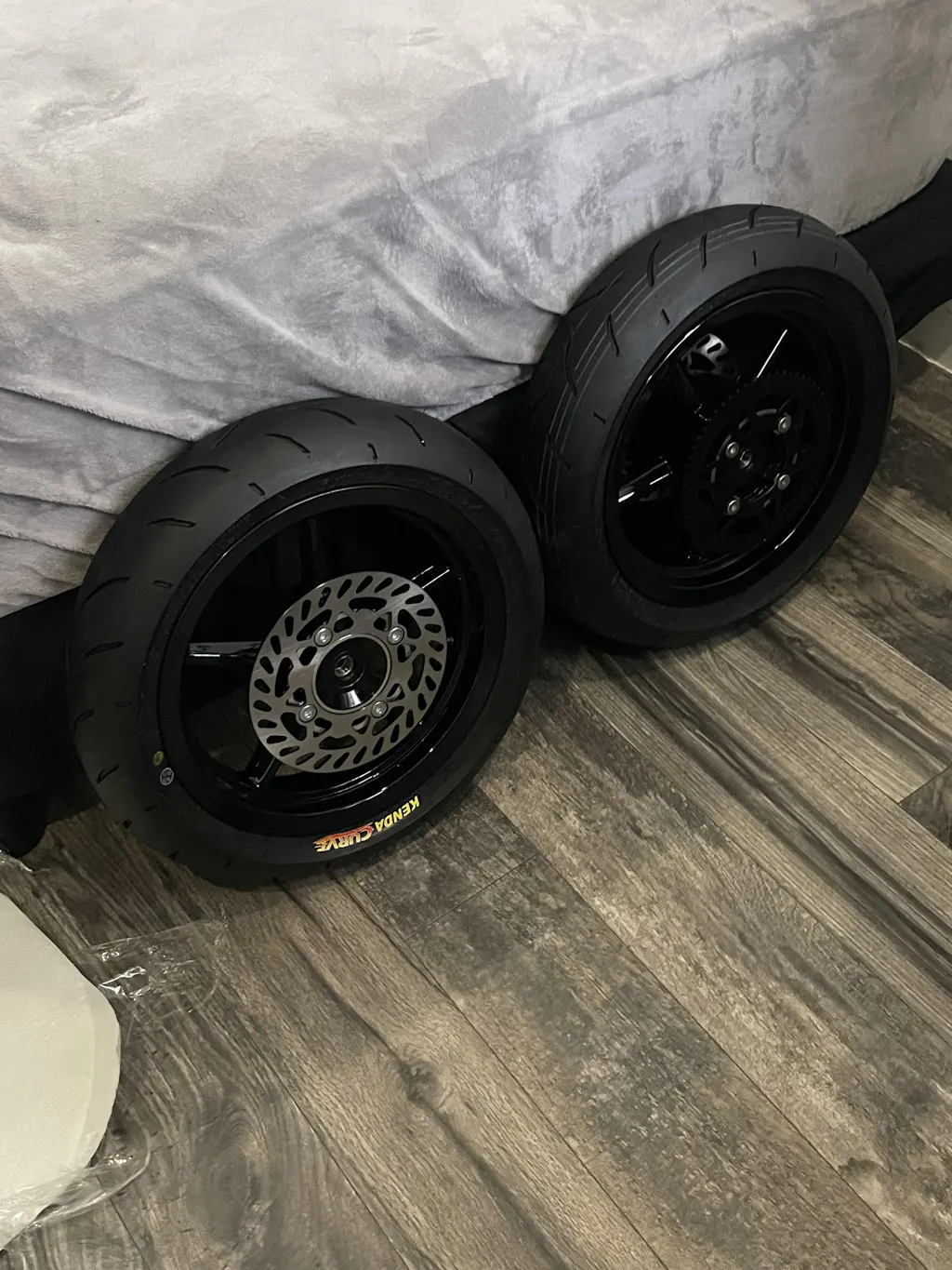 12in Wheel Set w/ Kenda Curve Tires – Midwest Mini Mods