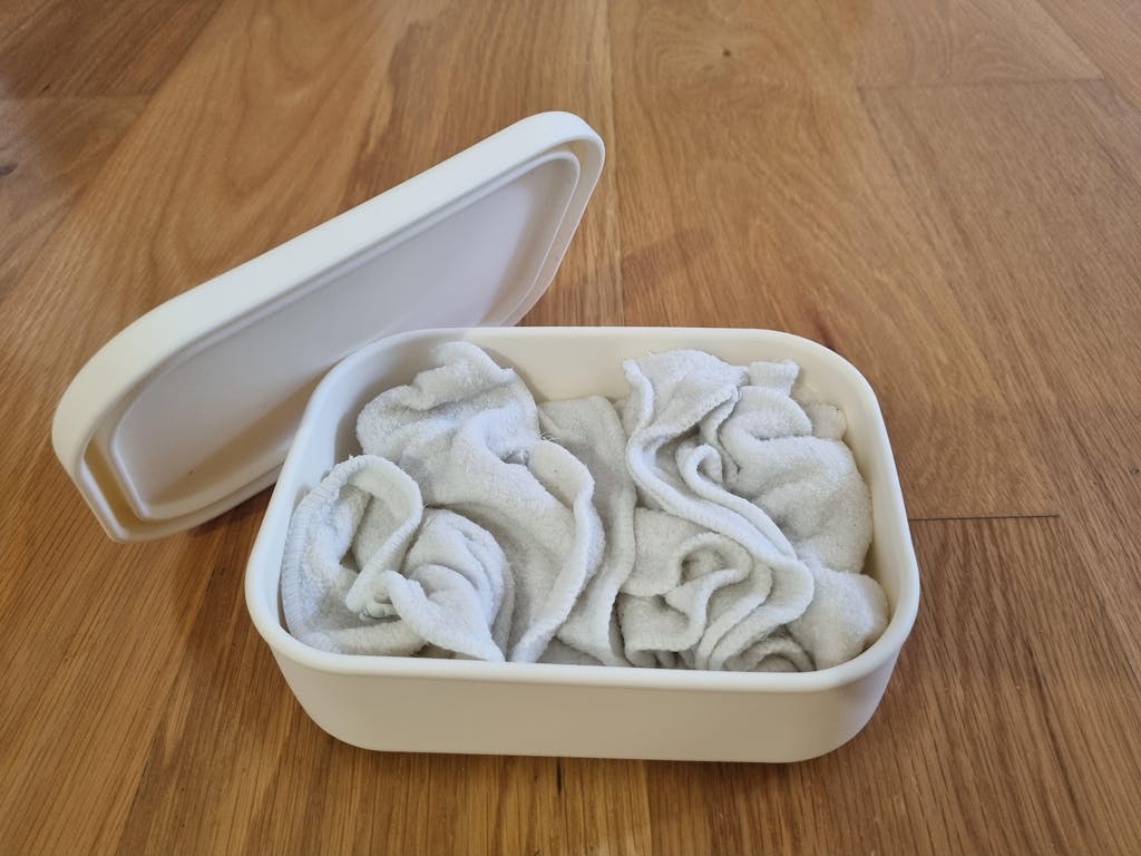 Mimi & Co Reusable Silicone Wipes Container for Reusable Wipes