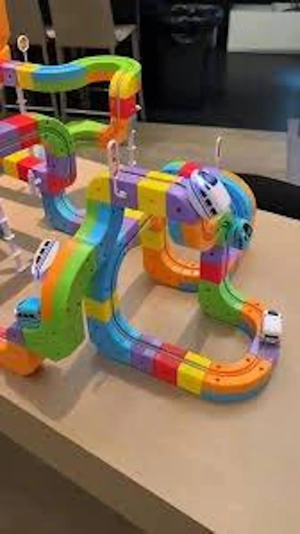 3D Gravity Track – MindlyPlay