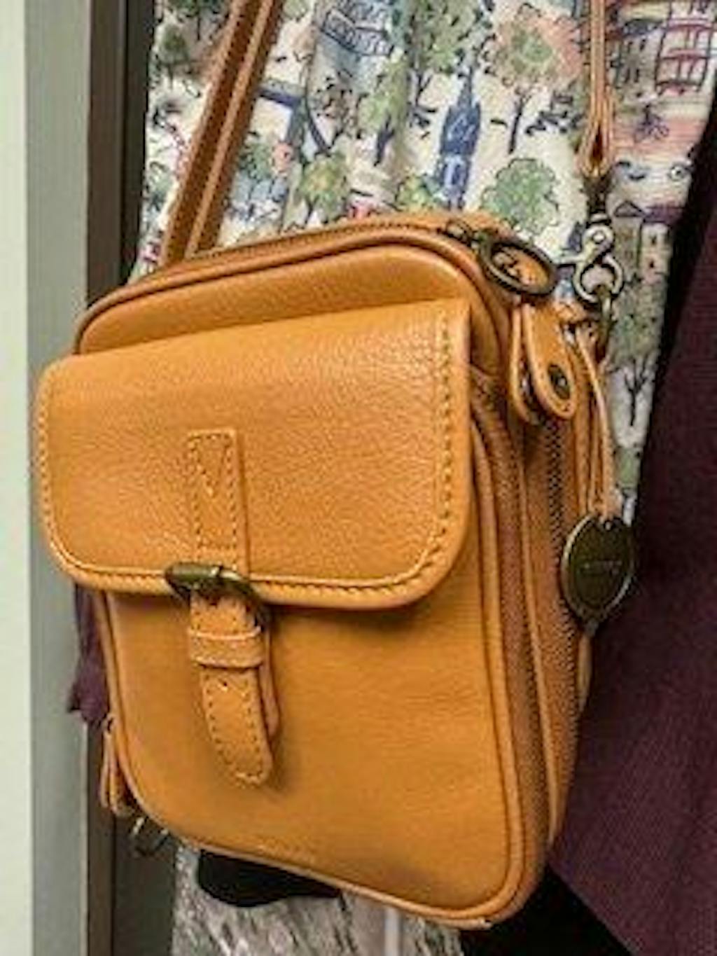Naya Small Crossbody Bag