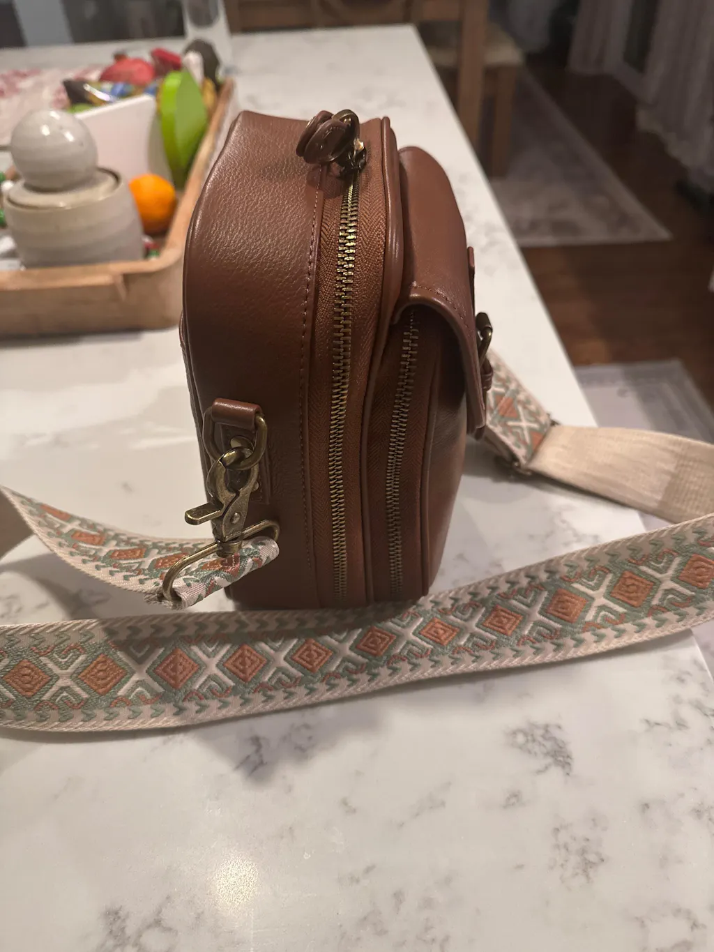 Naya Small Crossbody Bag