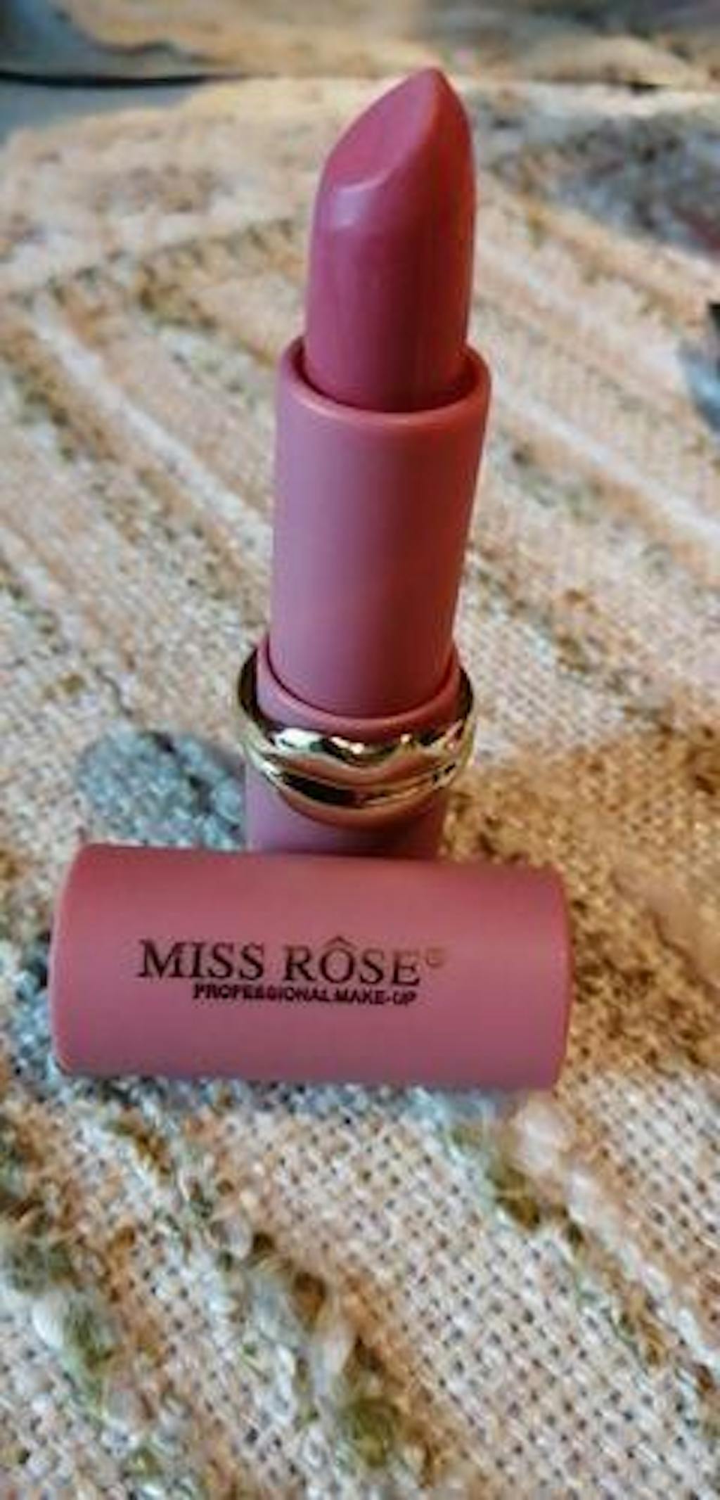 MISS ROSE Set of 6 Bold Matte Lipsticks – Miss Rose Com Pk
