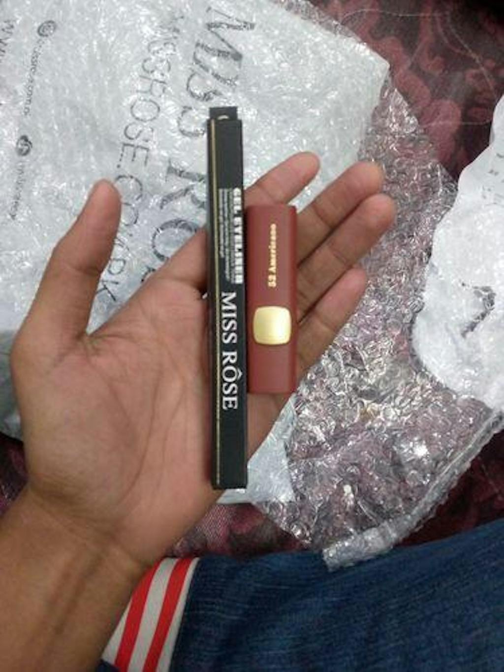 MISS ROSE Matte Lipstick – Miss Rose Com Pk