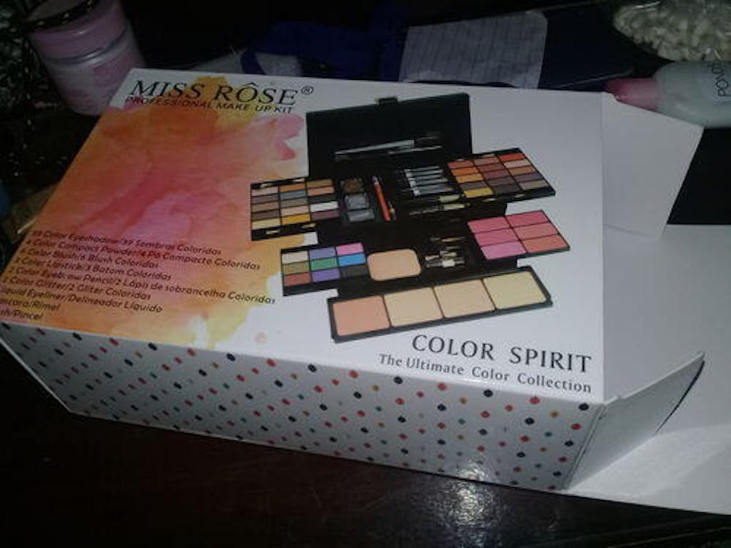 Miss Rose Makeup Kit – Miss Rose Com Pk