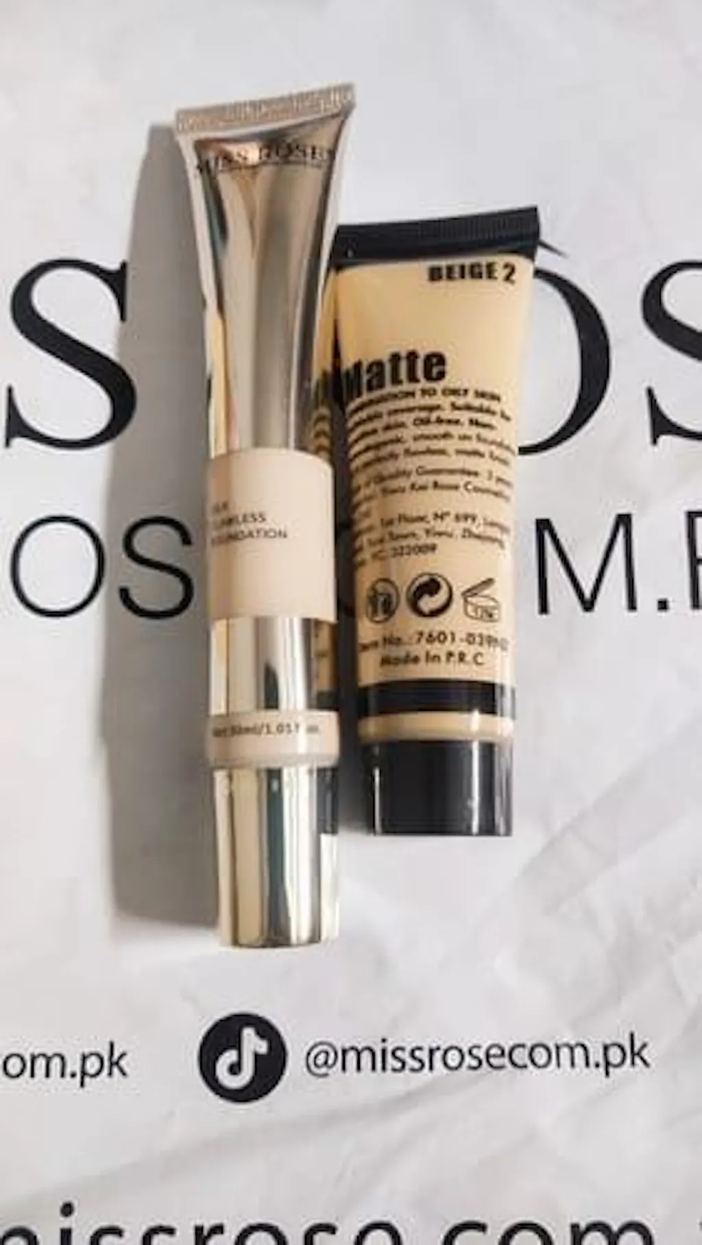 Miss Rose Com Pk - Silk Flawless Foundation