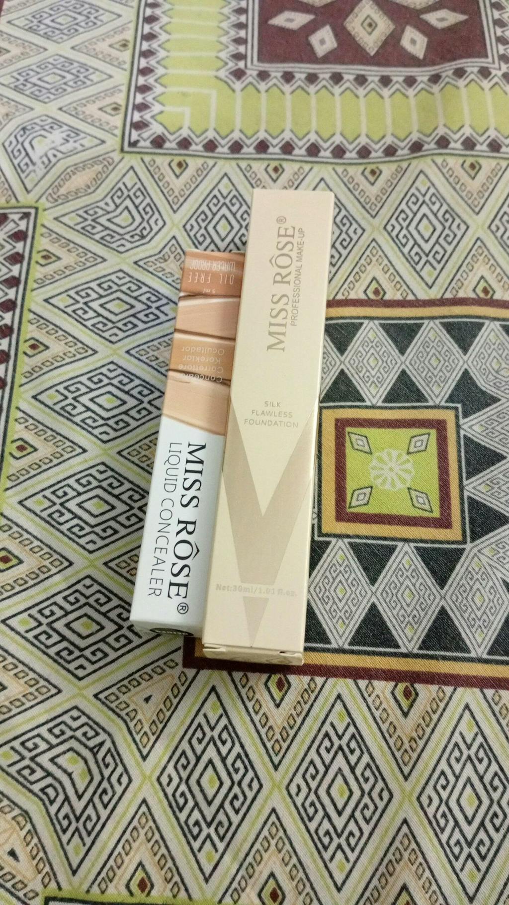 Miss Rose Com Pk Full Coverage Concealer