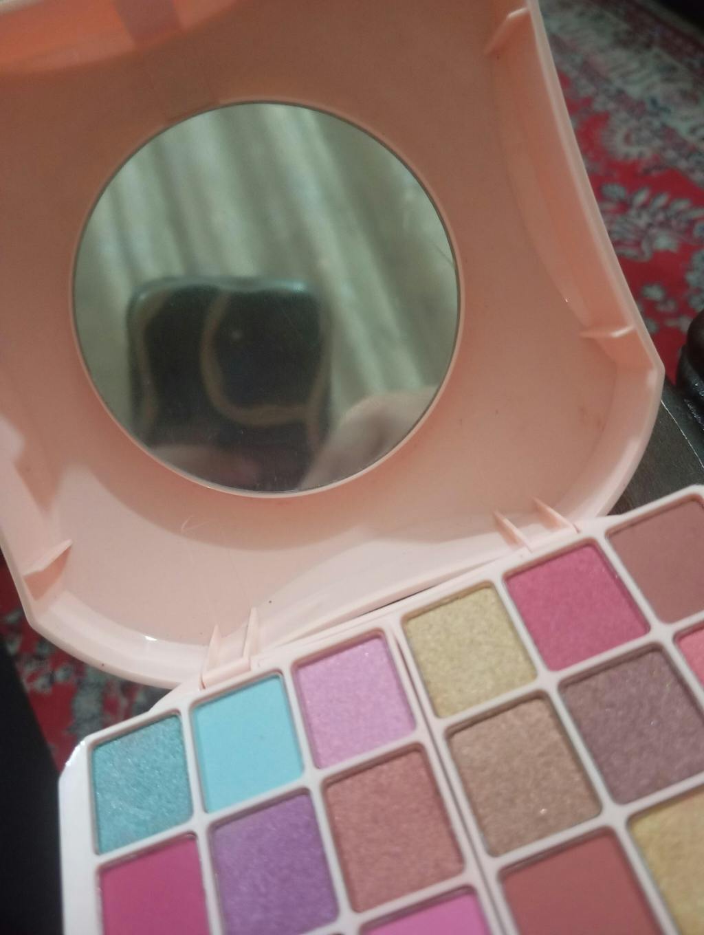 Miss Rose Com Pk - Portable Makeup Kit