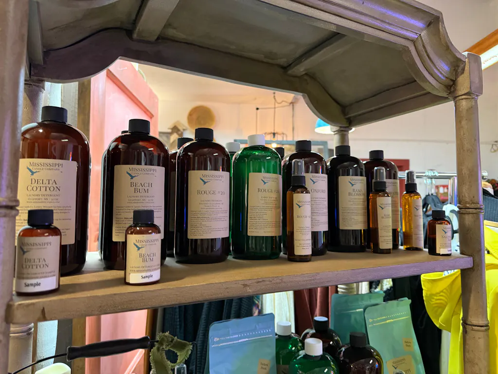 Liquid Laundry Detergent – Mississippi Candle Co.