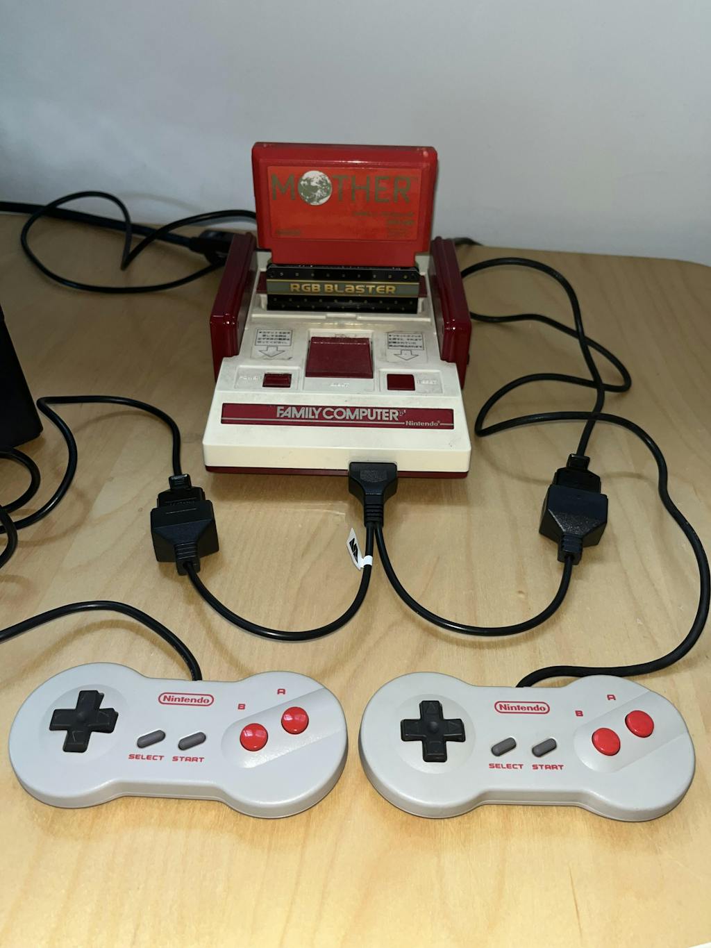 NES Controllers to Famicom Console Adapter | MiSTer Addons