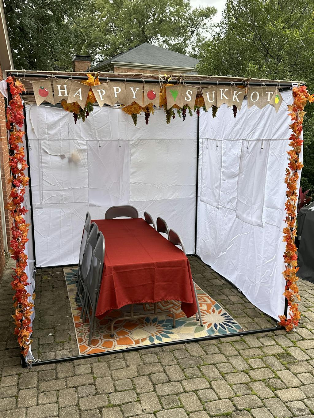 Mitzvahland Adjustable Sukkah Kit - Sizes up to 10'x10' – Mitzvahland.com