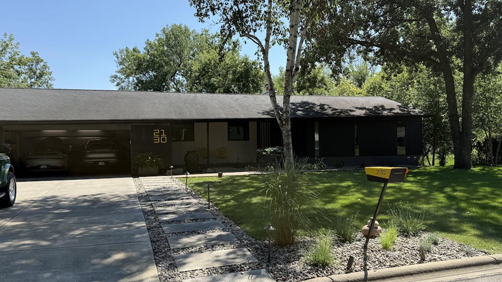 Modern Angled Curbside Mailbox Post – modbox USA