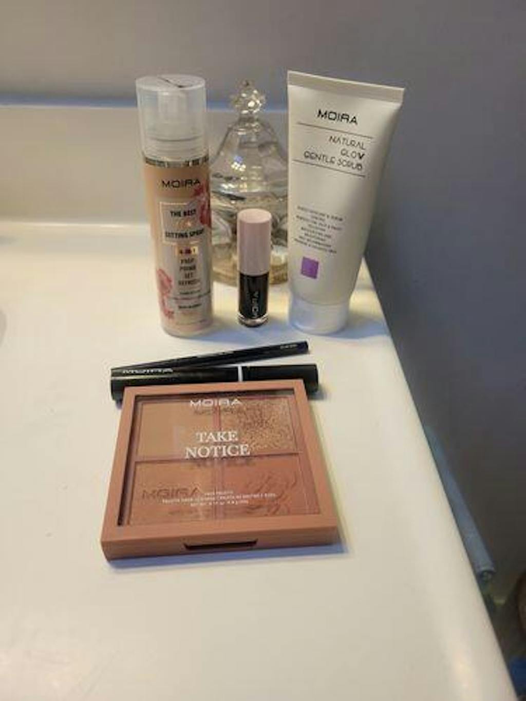 Take Notice Face Palette