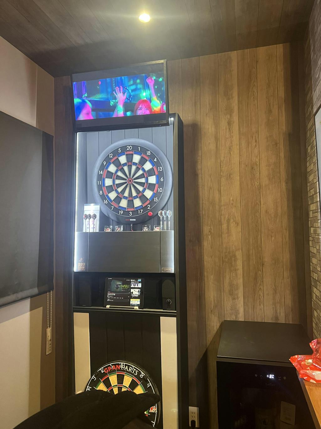 ダーツマシン コヨーテ – 木製ダーツ台専門店 MOJI darts