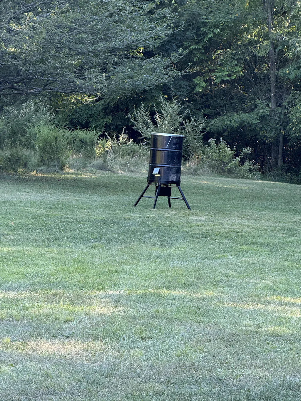 500 lb. Deer Feeder - "The Stubby" – Monarch Hunting Products