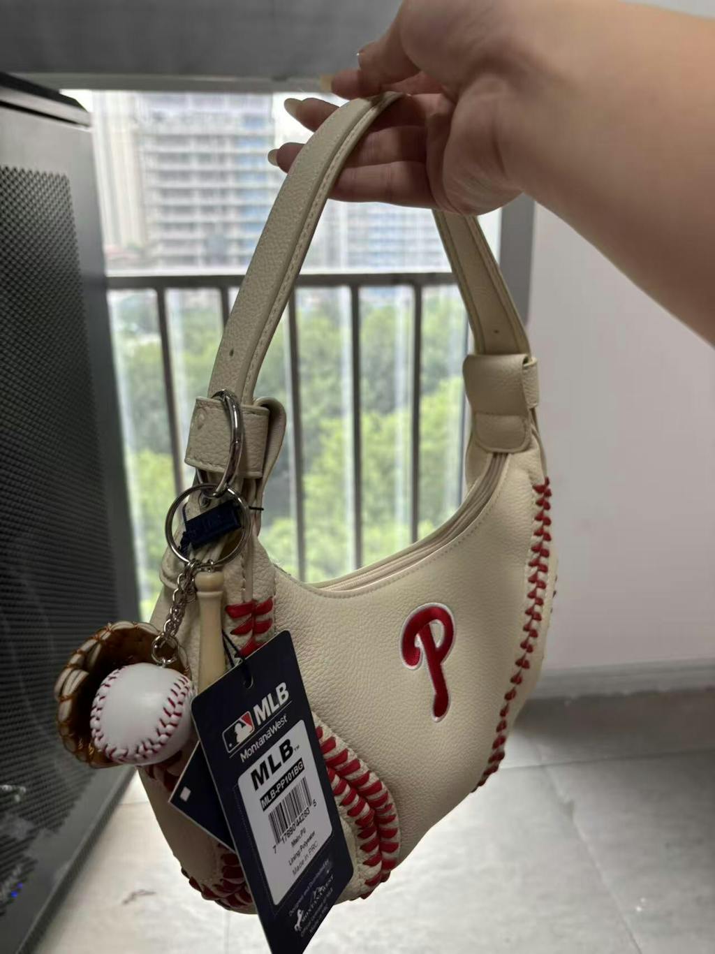 MLB Philadelphia Phillies Team Hobo Bag – Montana West World