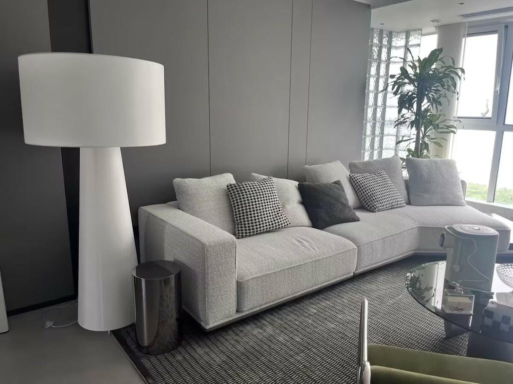 Big Shadow Floor Light — Mooiehome