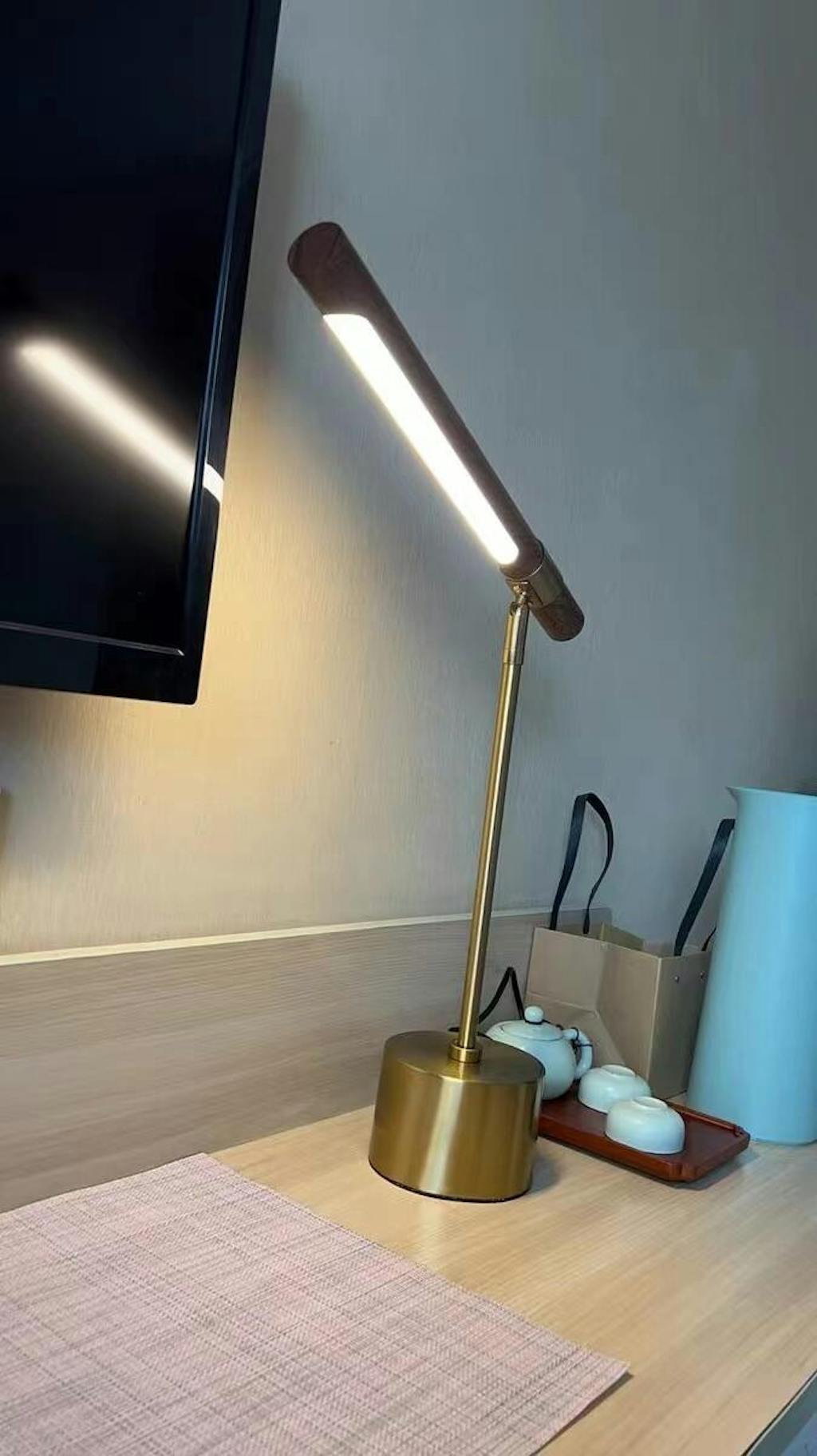 Linear Wood LED Task Light - Wood LED Task Light - Mooielight