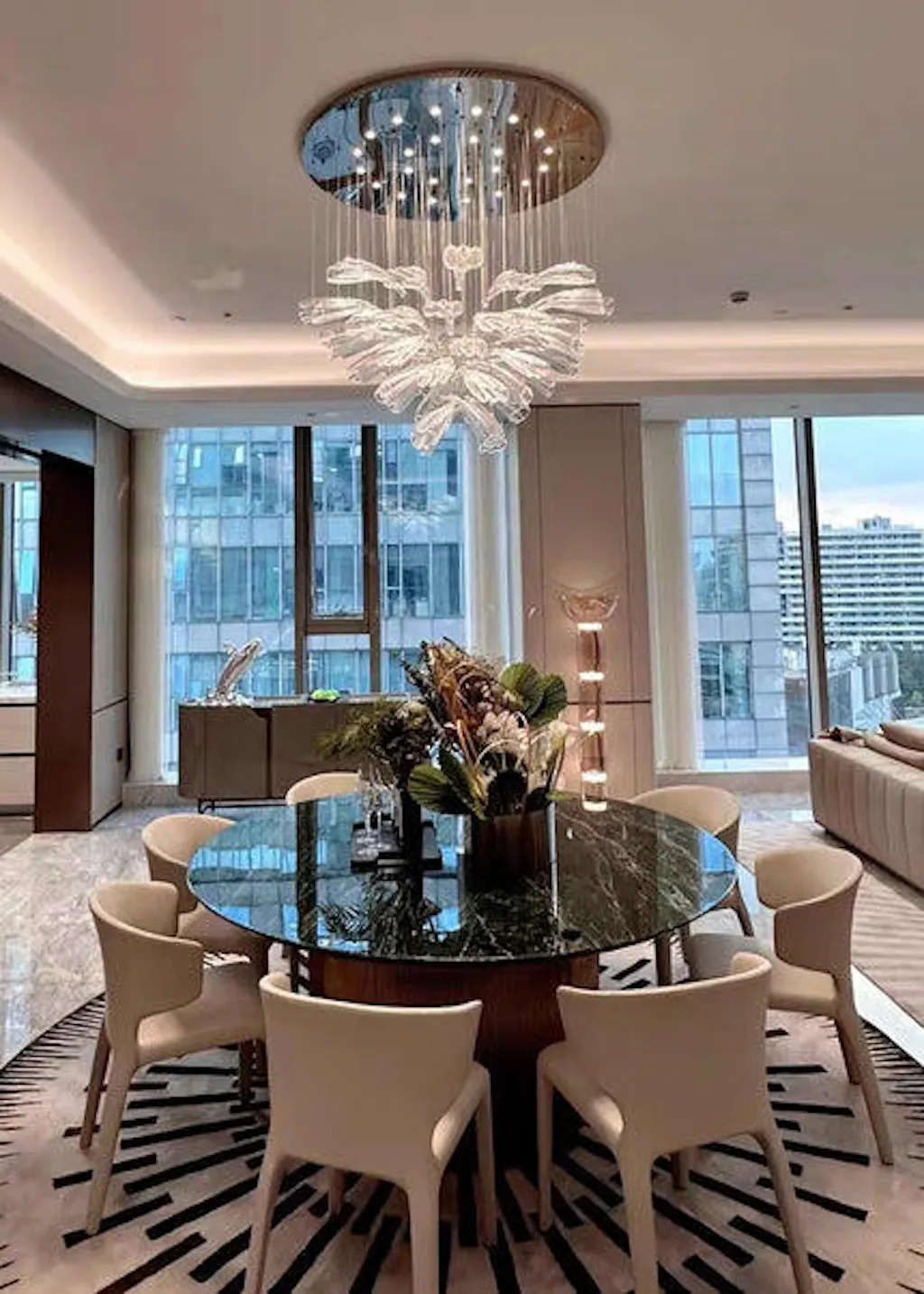 Glass Lotus Chandelier – Mooijane