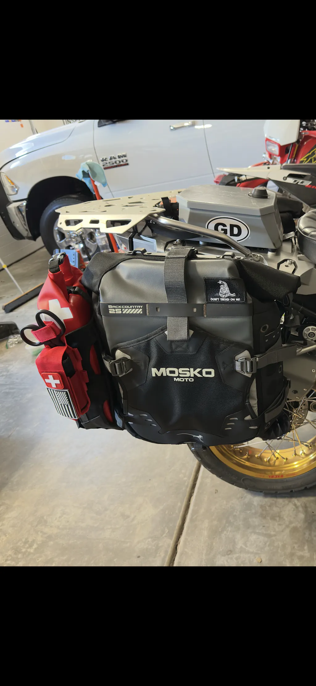 Backcountry Pannier Kit (V2.5) - Mosko Moto
