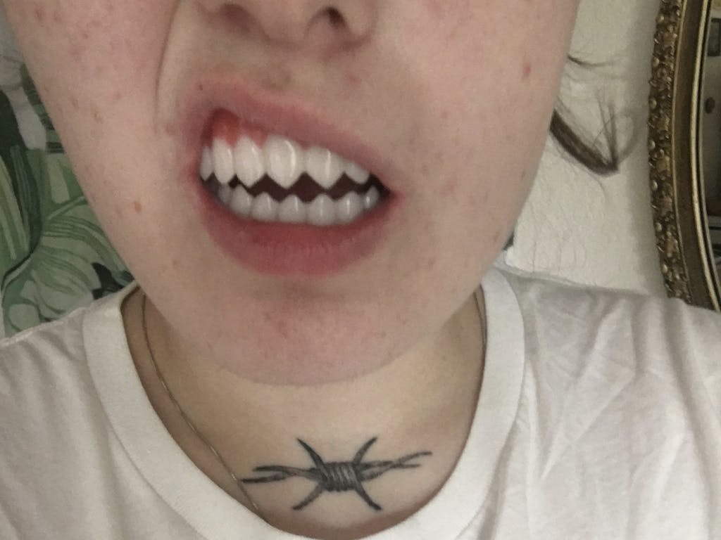 Grell Teeth | MostlyDead.com