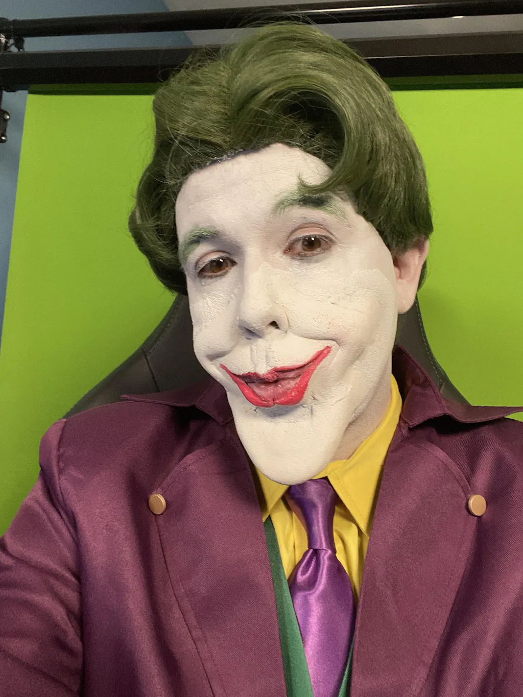 Joker 3 piece prosthetic | MostlyDead.com