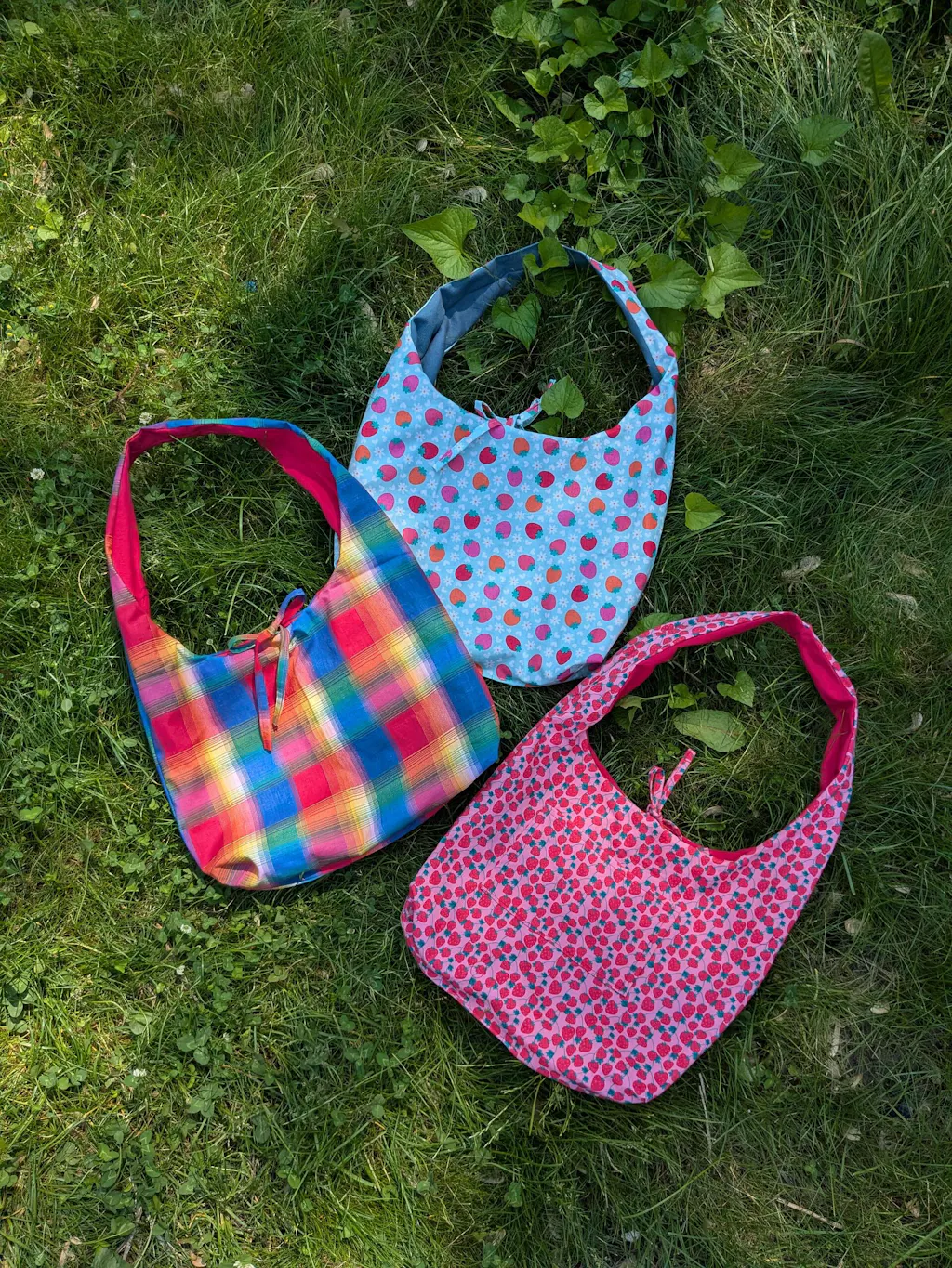 Staple Sling PDF Pattern (2 Sizes) – Motif Studio