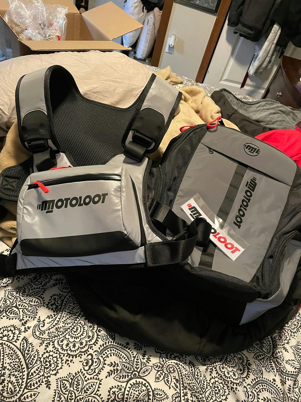 Insanely Reflective Motorcycle Chest Rig - Glowrider - Moto Loot