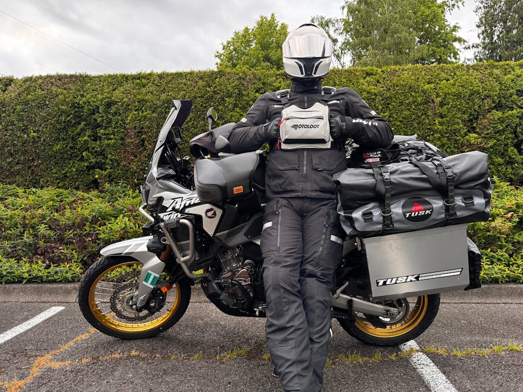 Insanely Reflective Motorcycle Chest Rig - Glowrider - Moto Loot