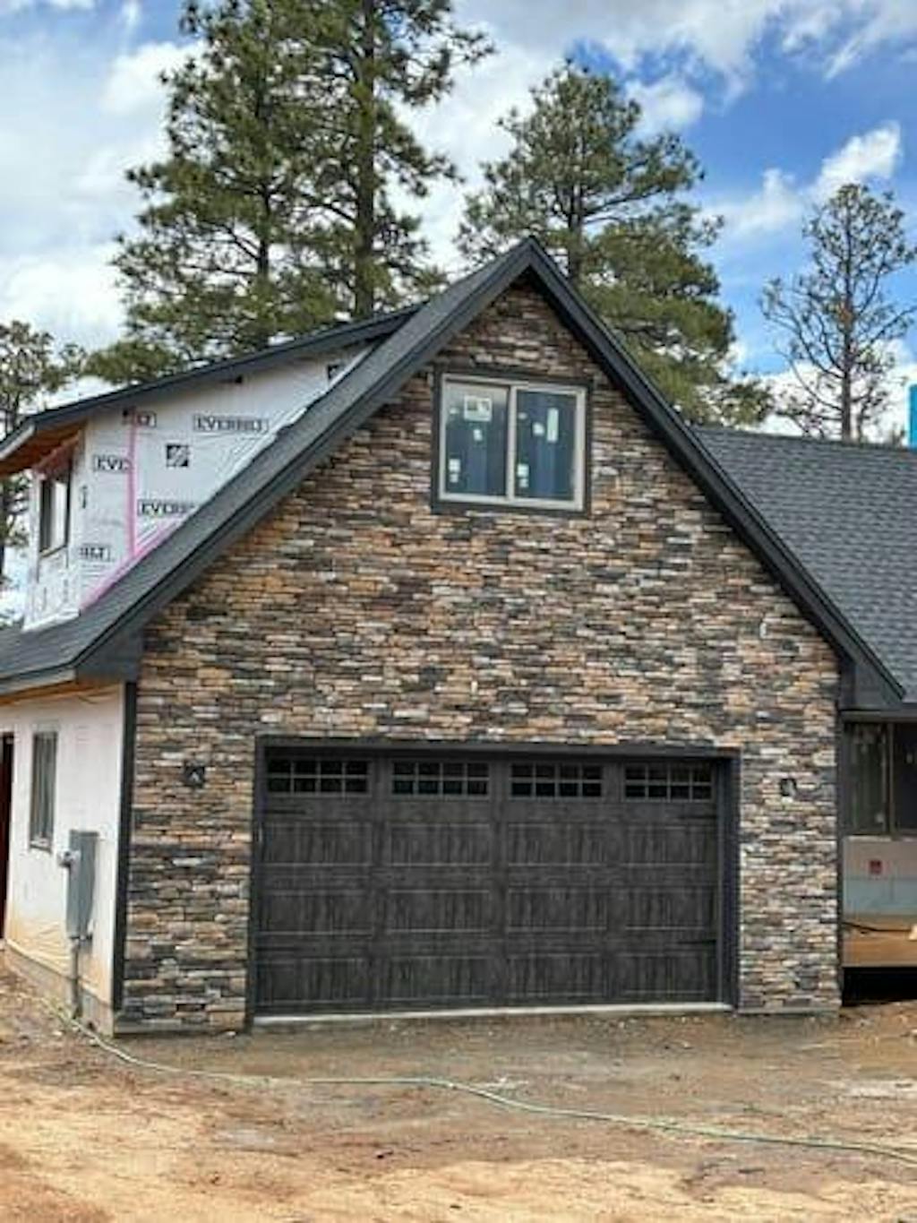 Quick Ship Stone Veneer - Ledge Stone Aspen - Mountain View Stone