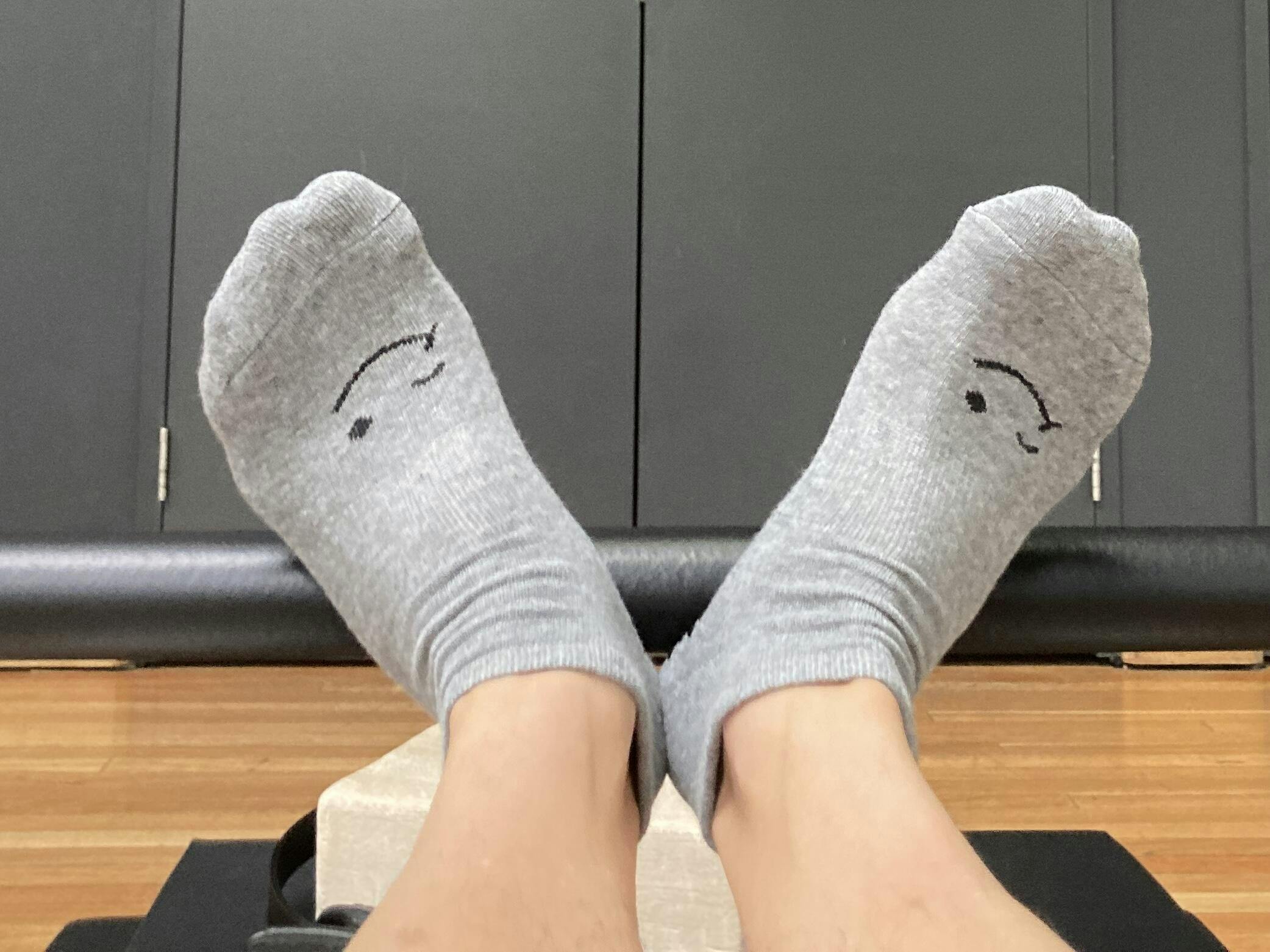 Classic Low Rise Grip Socks - Monochrome Swirl – MoveActive USA