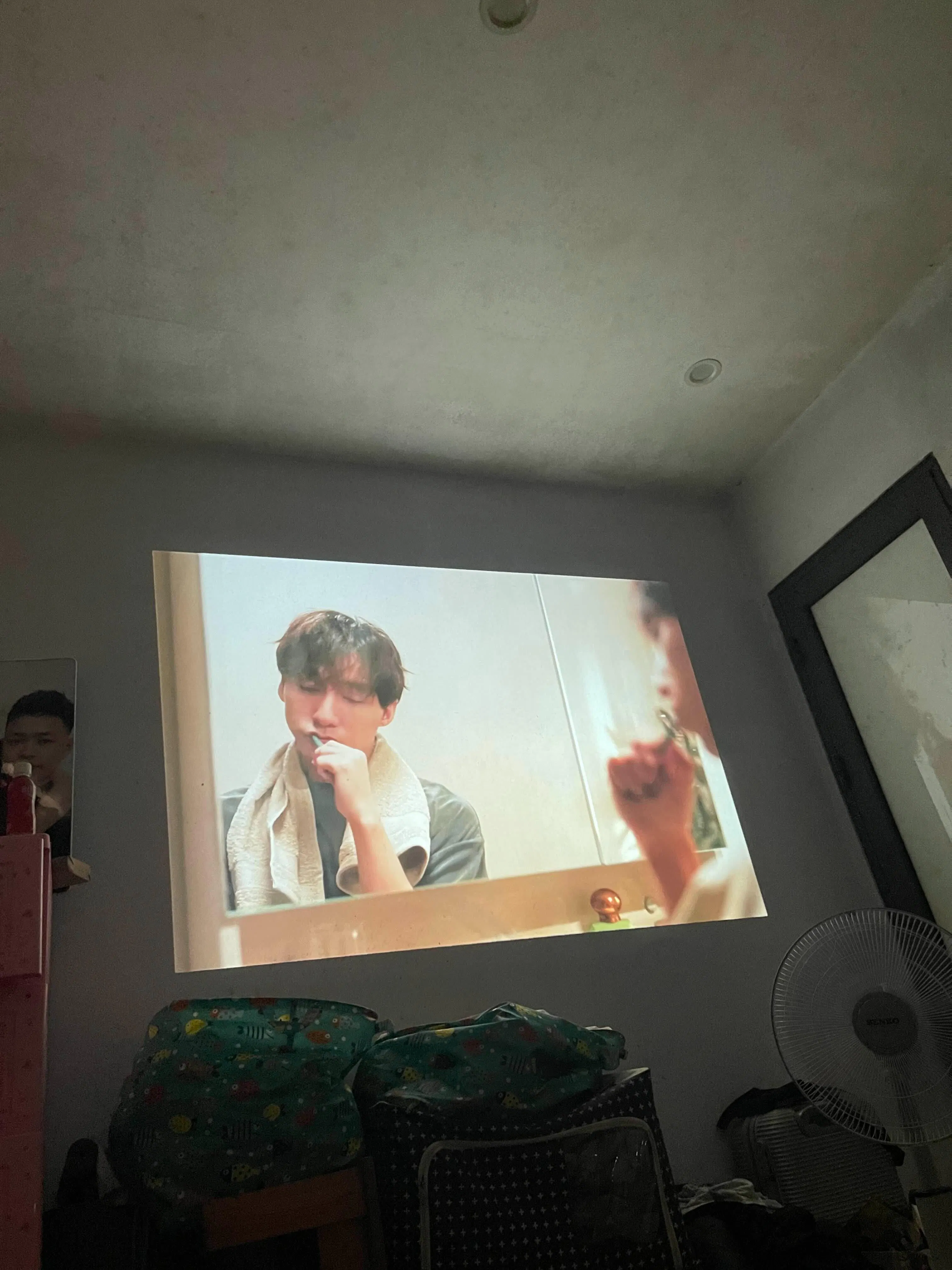 Máy Chiếu Q10 Ultra Max V2 - Movielegend