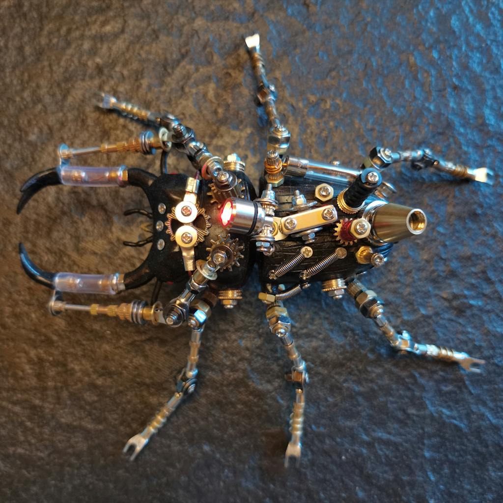 3Pcs Metal 3D Eastern Lucaninae Beetles Insect Mechanical Assembly Mod