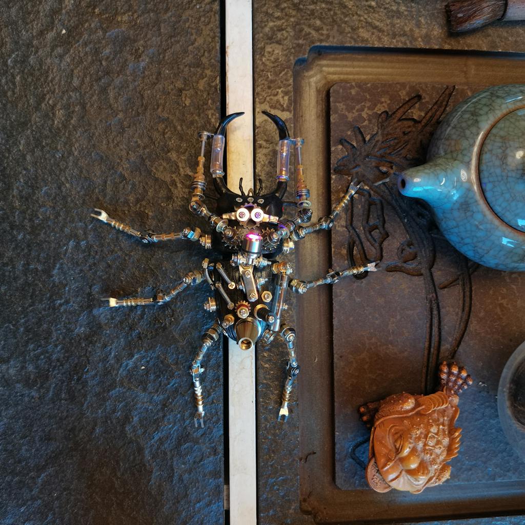3Pcs Metal 3D Eastern Lucaninae Beetles Insect Mechanical Assembly Mod