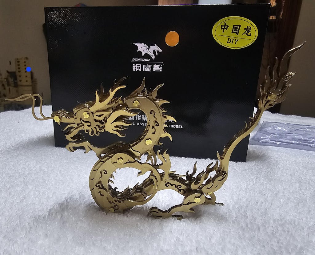 100Pcs+ DIY 3D Metal Dragon Assembly Building Kit