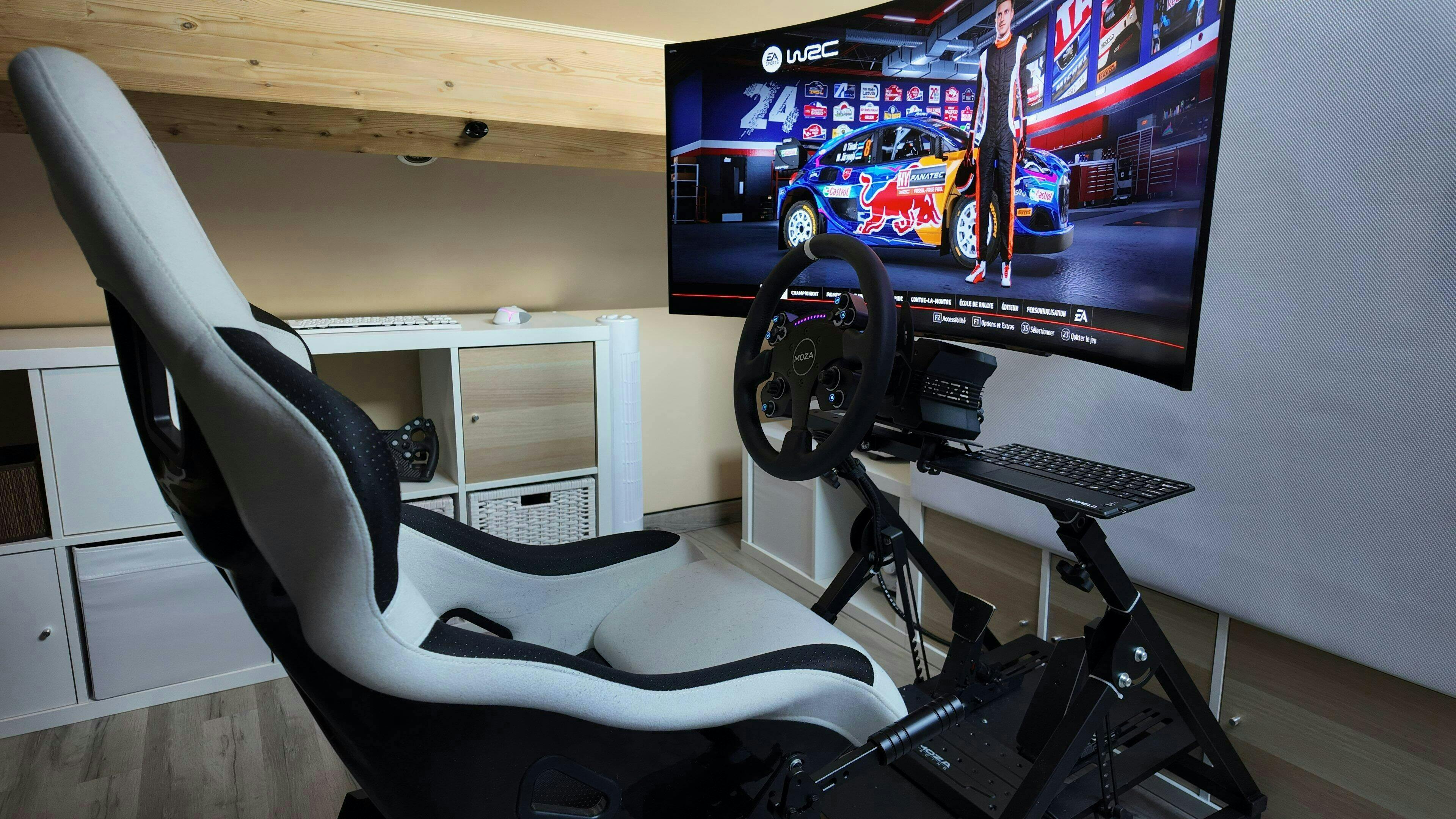 MOZA R9 V3 + CS V2P Bundle – 9Nm Direct Drive for GT, Rally & Touring ...