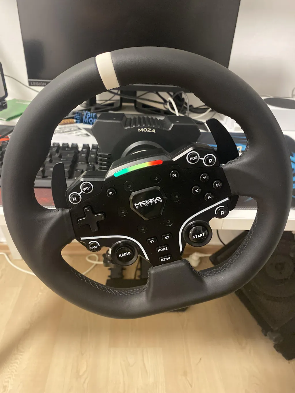 MOZA R5 Bundle | 5.5 Nm Direct-Drive Racing Kit – MOZA Racing