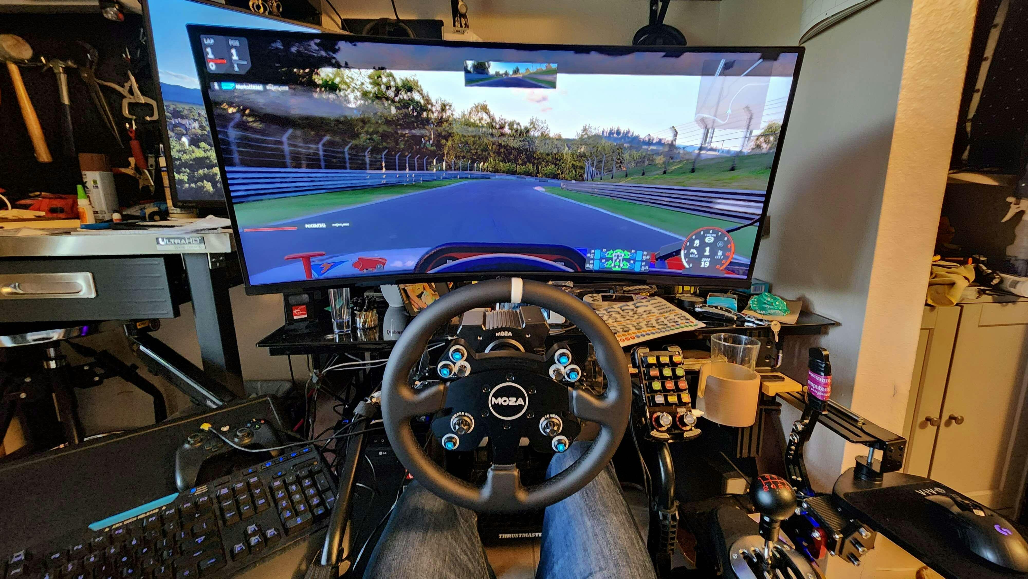 R9 and CS V2P Bundle | MOZA Racing | High-Performance Simulators