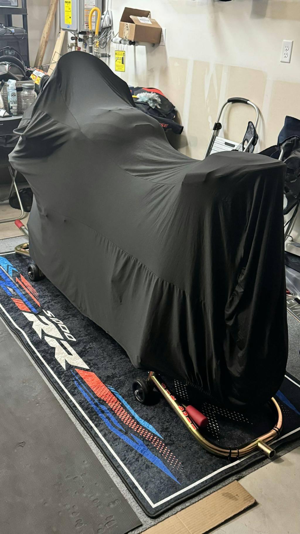 Designed Pit Mat for BMW R1250 RS Motorcycle - MM7160 – MPM Motorcycle Mat