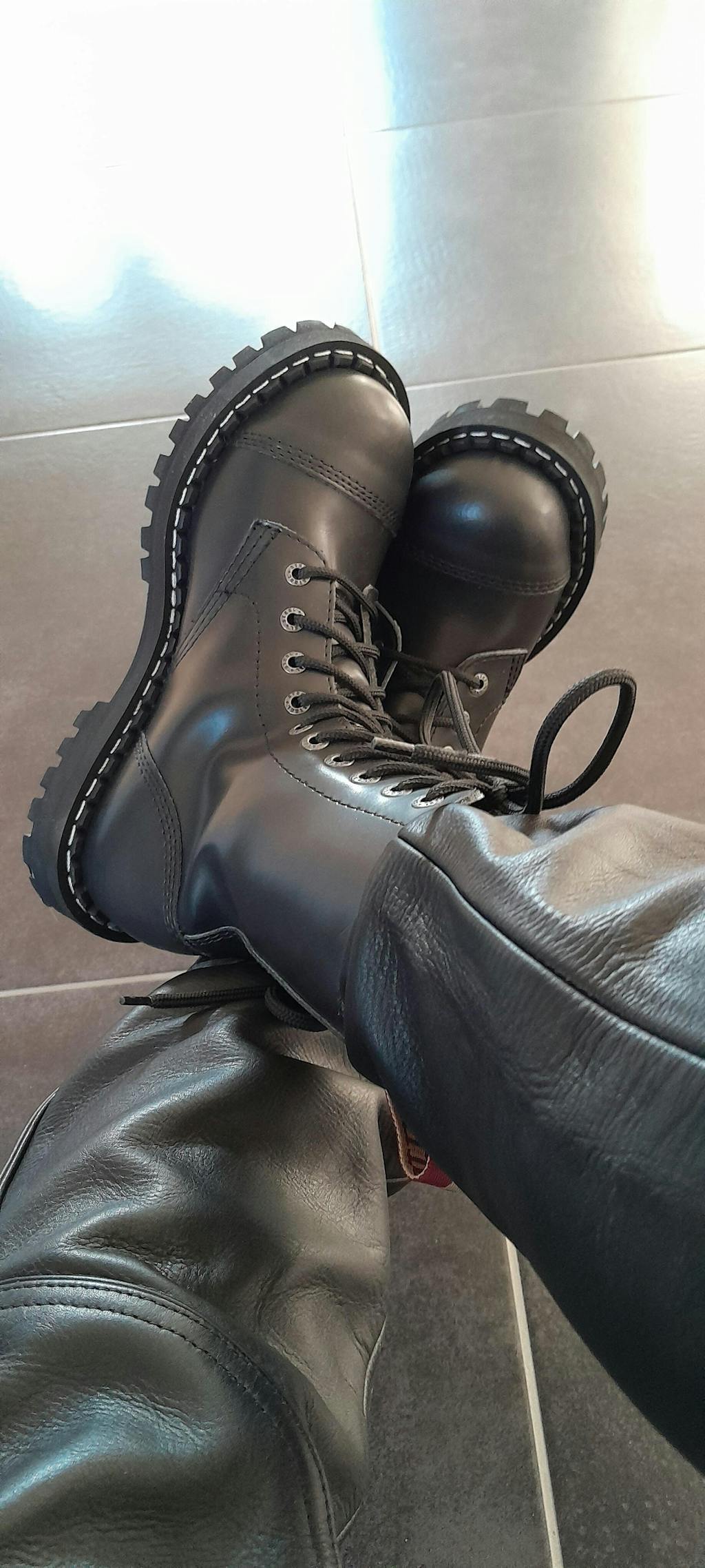 Steel Boots Skinhead Boots 10 hole by Mr Riegillio