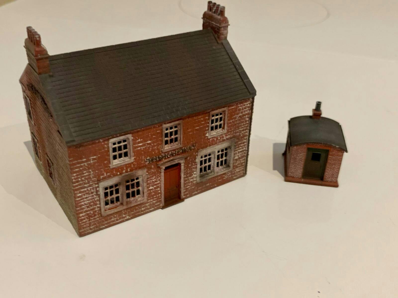 The Railway Inn Pub TT:120 TT120 Scenery Building N, OO, O Gauge – MS ...