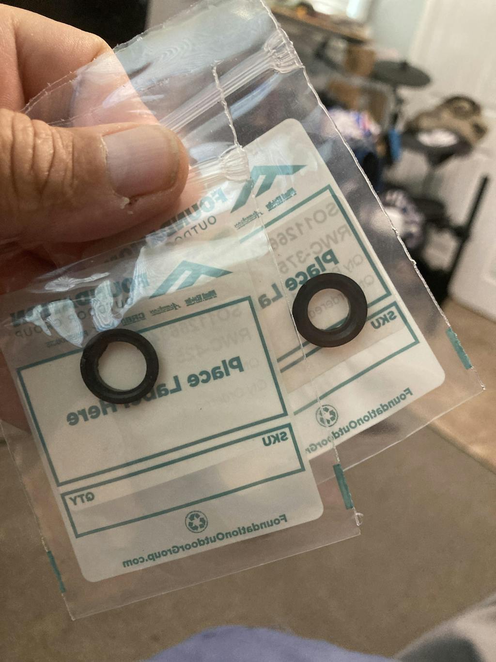 American Tackle Black Rubber Winding Checks