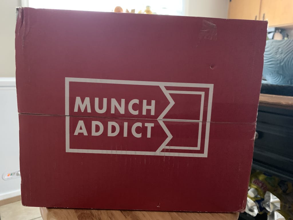 Munch Addict: Snack Crate Subscription Treat Box from Around the World