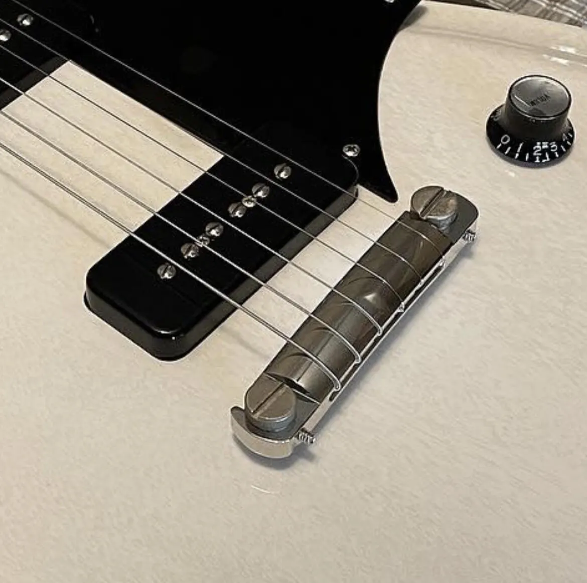 "The Savvy" - Compensated wraparound tailpiece - Music City Bridge